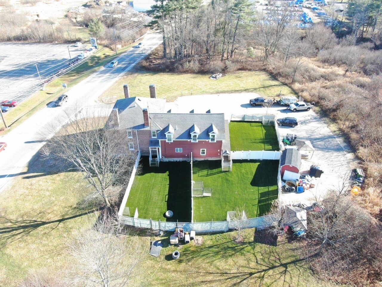 About Us - Good Mojo Dog Manor in Milford NH - Pet Boarding & More